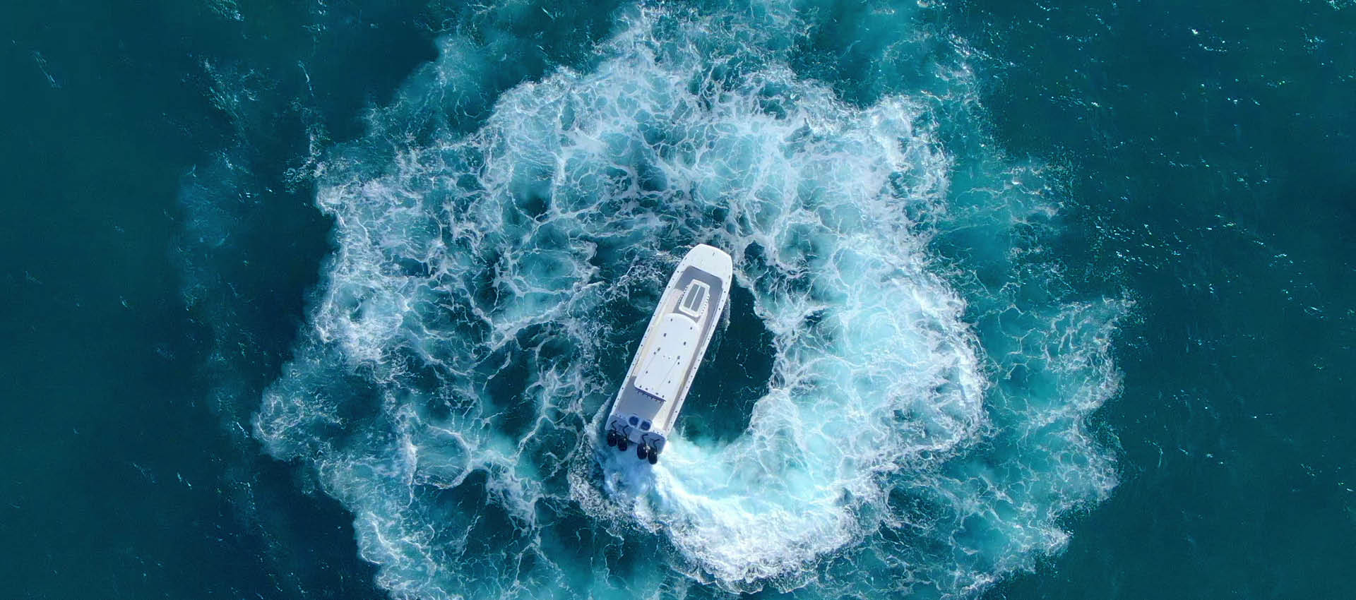 40 Ft Catamaran | Center Console | Invincible Boats