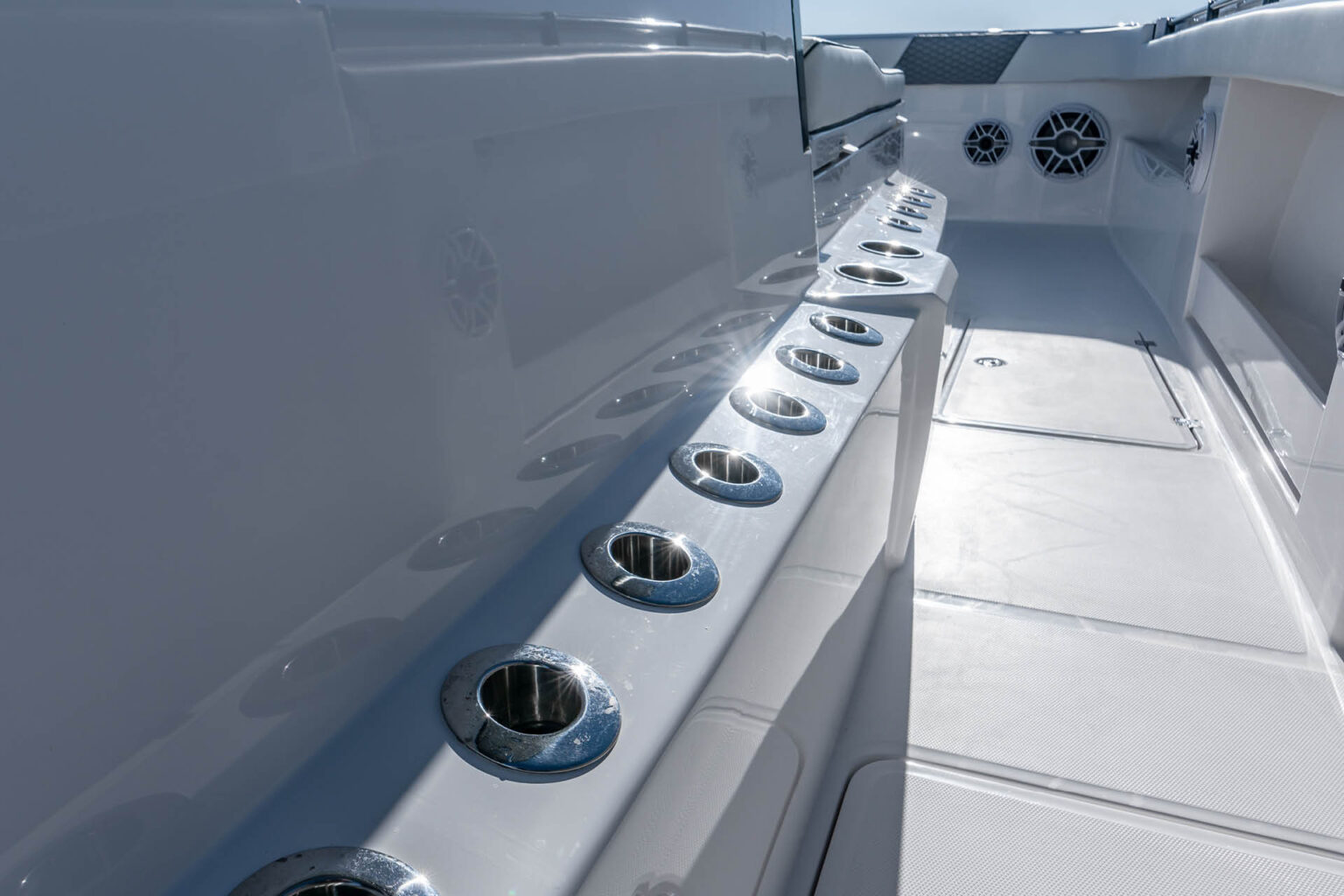 46' Catamaran Center Console | Invincible Boats