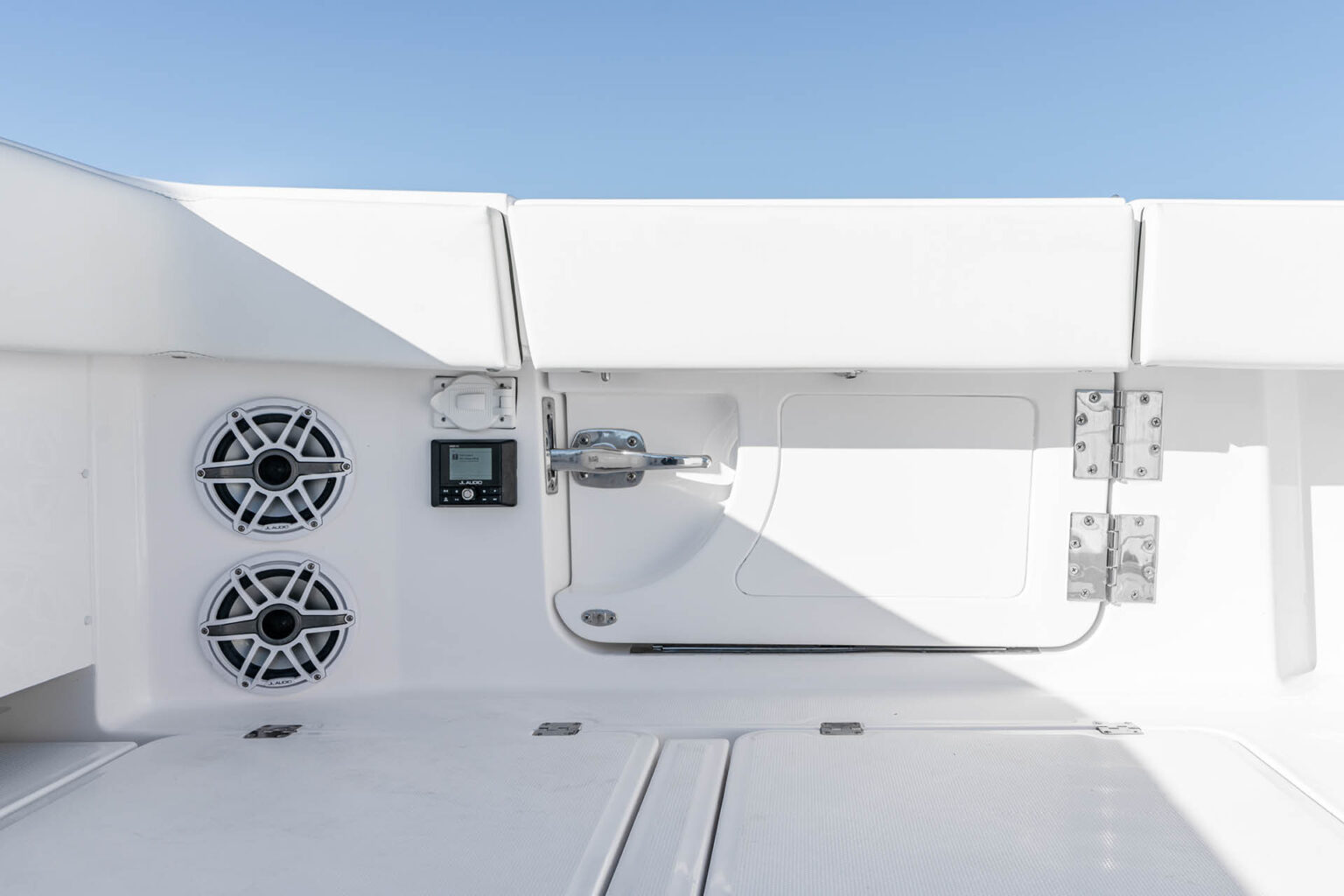 Invincible Boats46' Catamaran Center Console | Invincible Boats