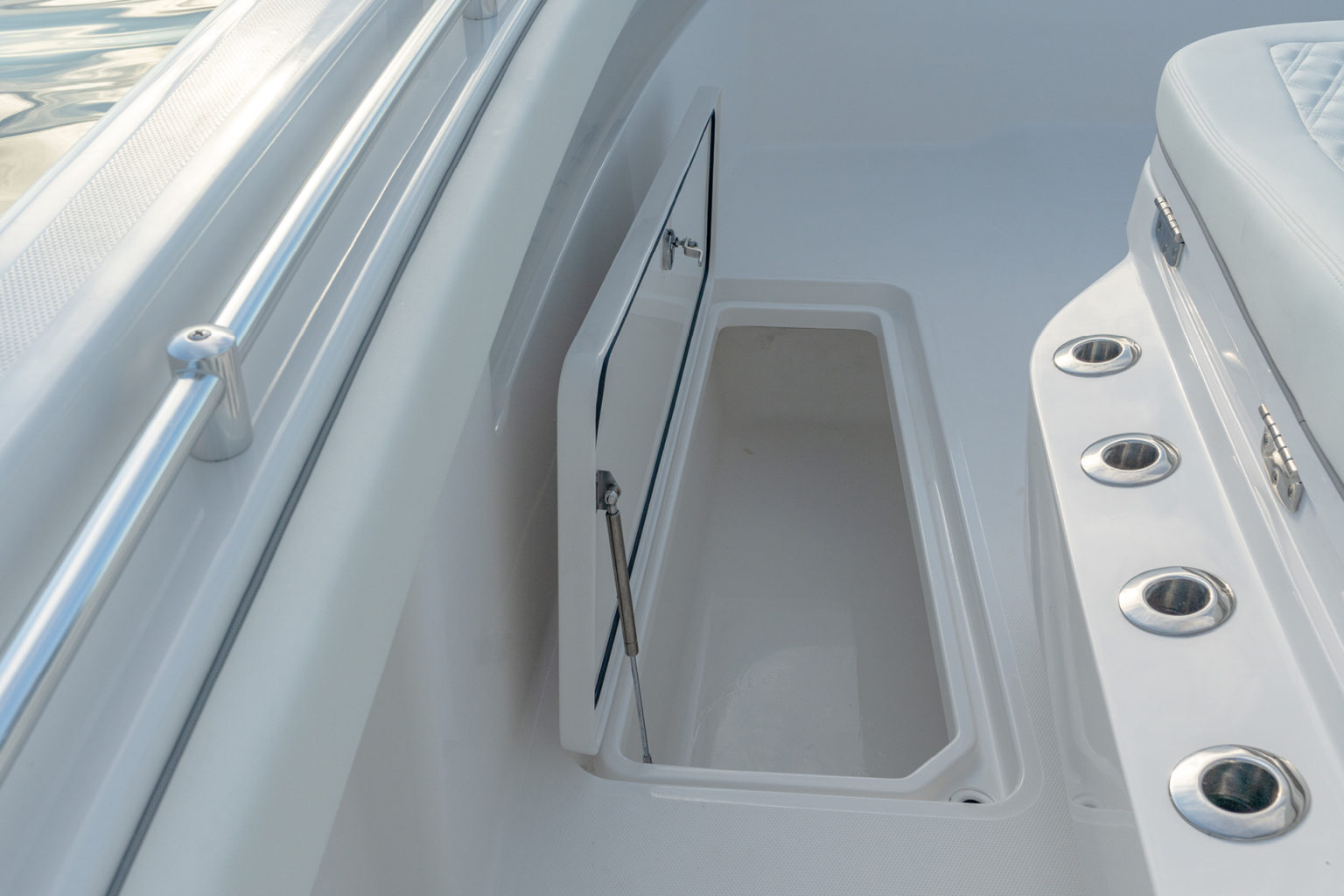 Invincible Boats33' Catamaran | Offshore Fishing Boat | Invincible Boats