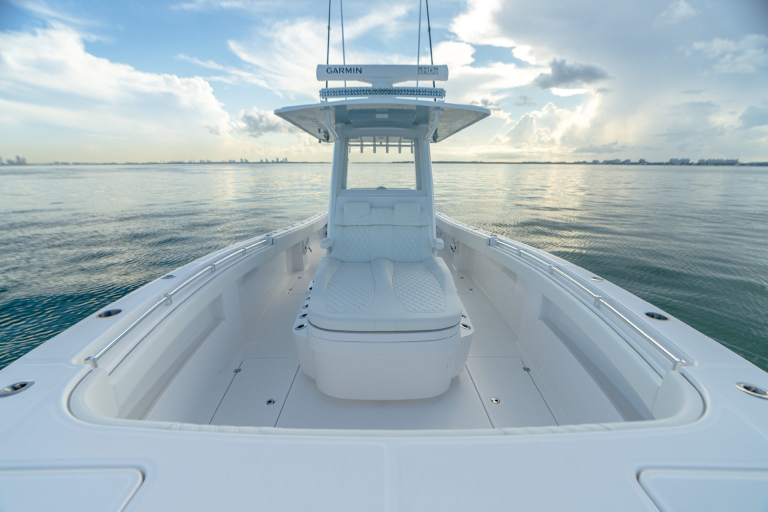 33' Catamaran | Offshore Fishing Boat | Invincible Boats