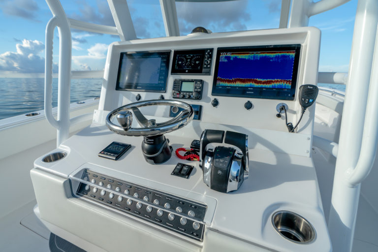 Invincible Boats33' Catamaran | Offshore Fishing Boat | Invincible Boats